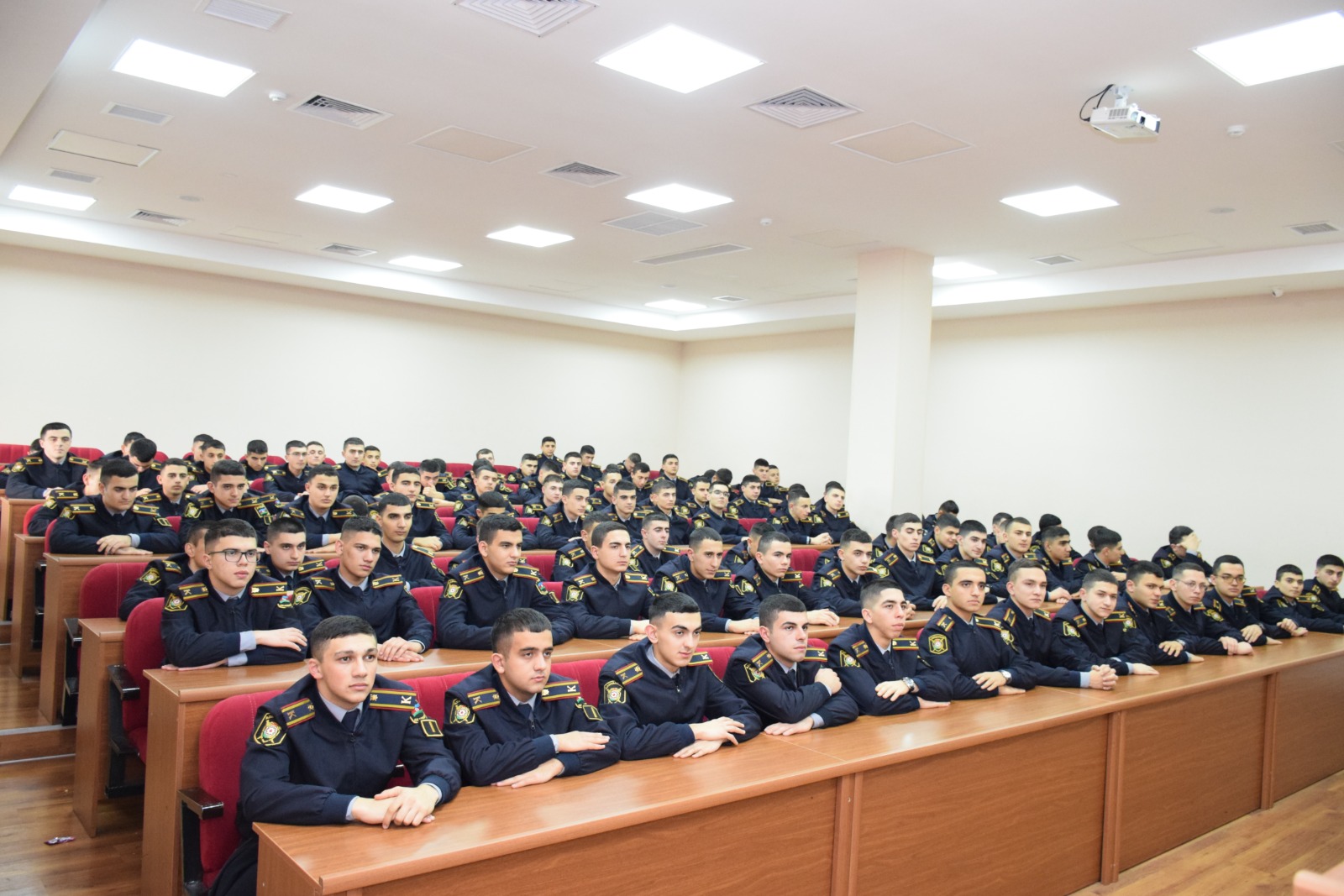 Polis akademiyası
